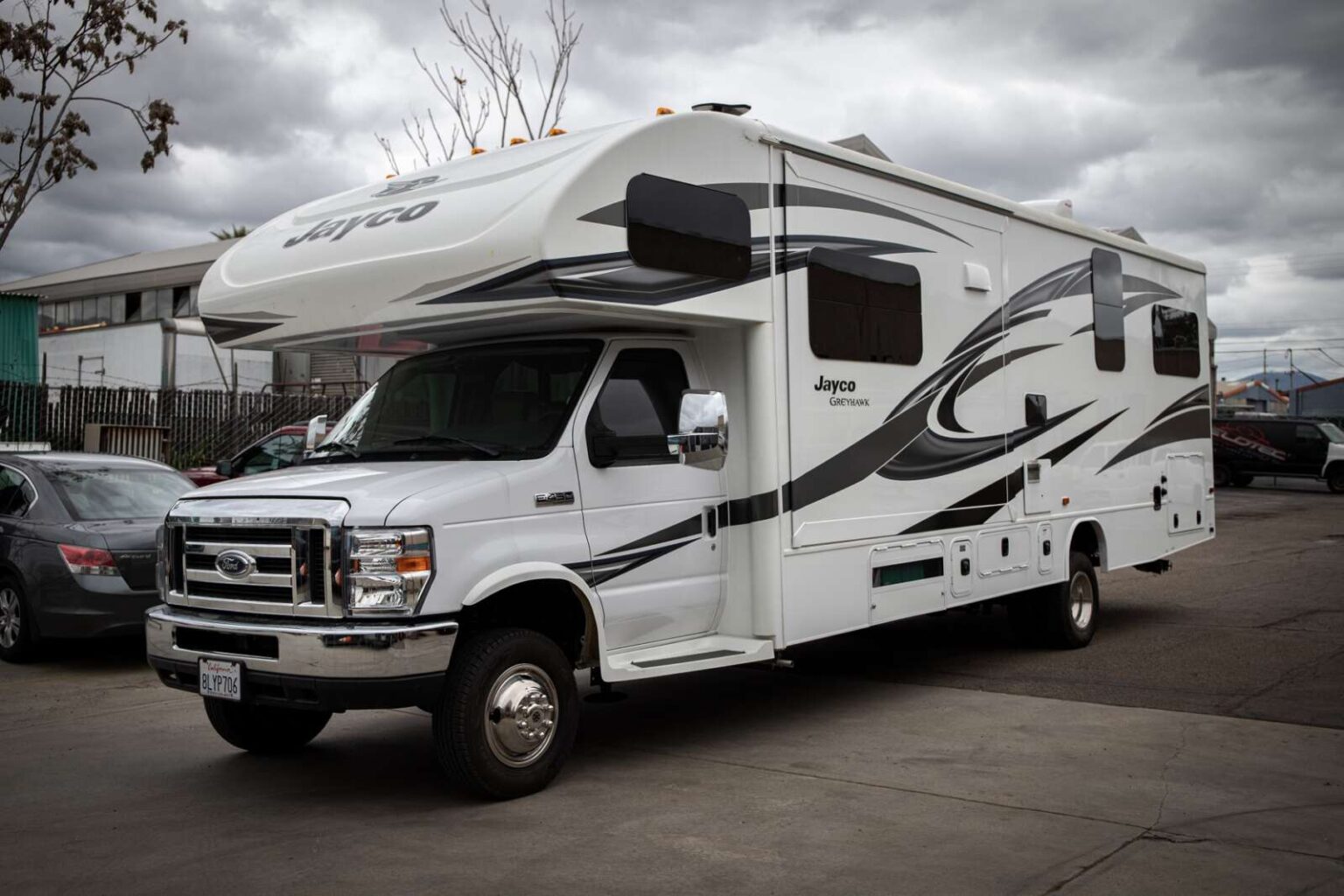 WTD – Ford E-Series Class C RV 6‘’ Suspension Lift Kit King Shocks “Off ...