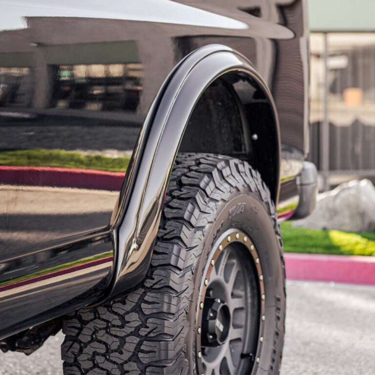 WTD – Chevrolet Express Rear Fiberglass Fenders – WeldTec Designs